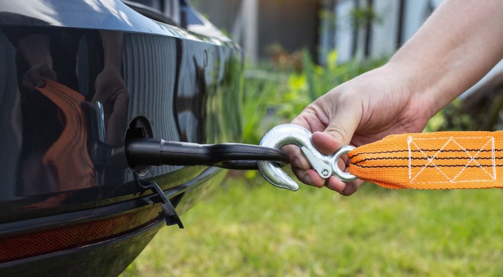 Hooked on Off-Roading? Strap in for Recovery Gear 101